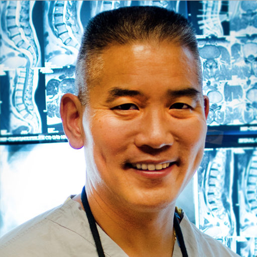 Dr. Brian Kwon wins ASIA Apple Award | ICORD